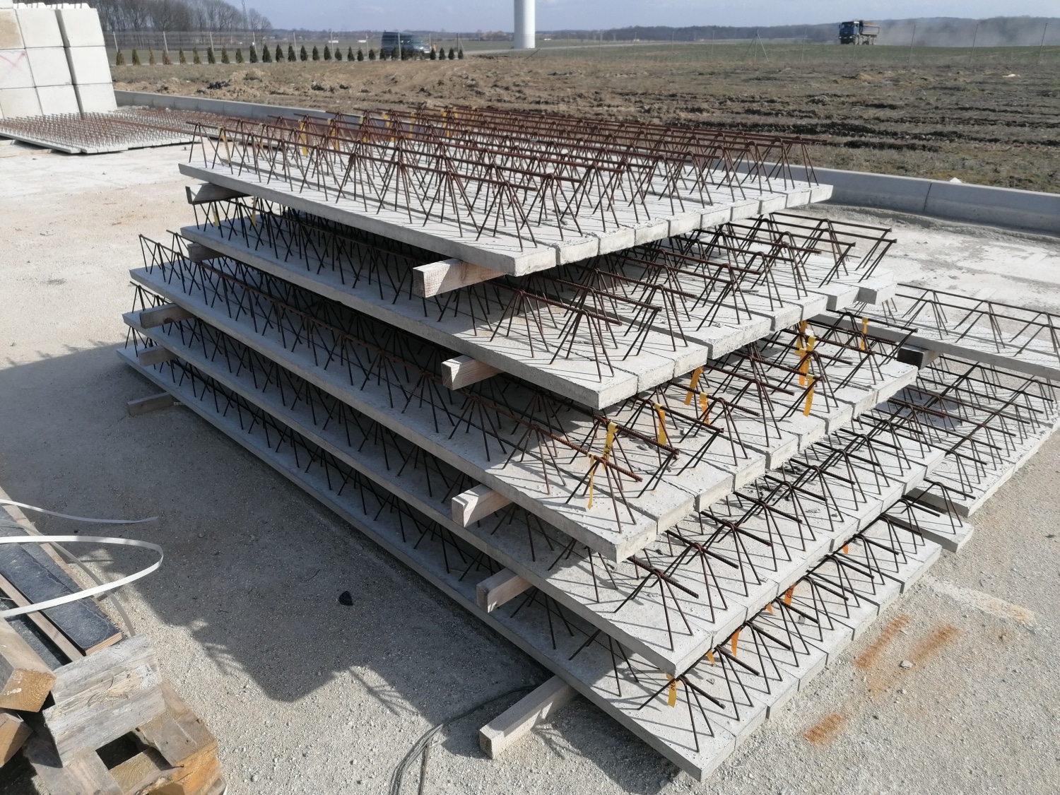 Czy stropy Teriva 4.0 pękają? Jak wzmocnić strop - BUDMATER